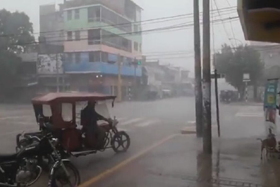 Fuertes Lluvias En Perú Gobierno Declara En Emergencia A 23