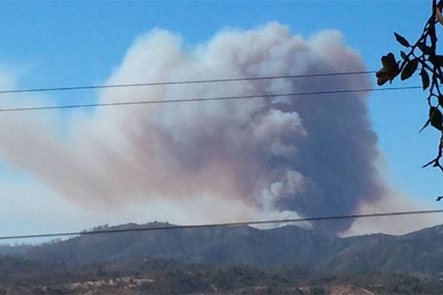 Onemi declara Alerta Roja en las comunas de Casablanca y Valparaíso ... Onemi declara Alerta Roja en las comunas de Casablanca y Valparaíso ...