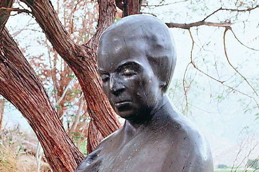 Piden cambiar el nombre a la IV Región por Gabriela Mistral - La Tercera Piden cambiar el nombre a la IV Región por Gabriela Mistral - La Tercera