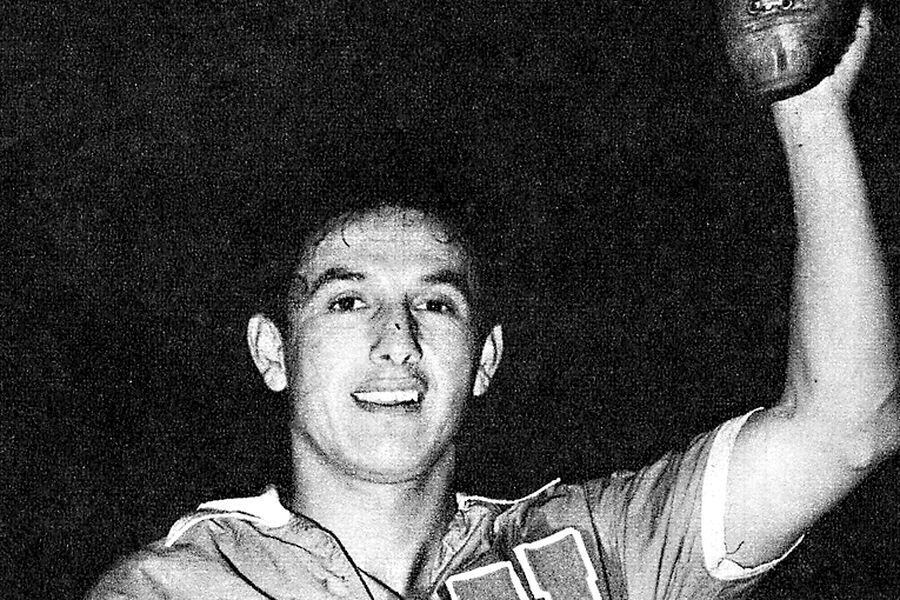 Leonel Sánchez: la historia de un zurdo azul que se convirtió en ...