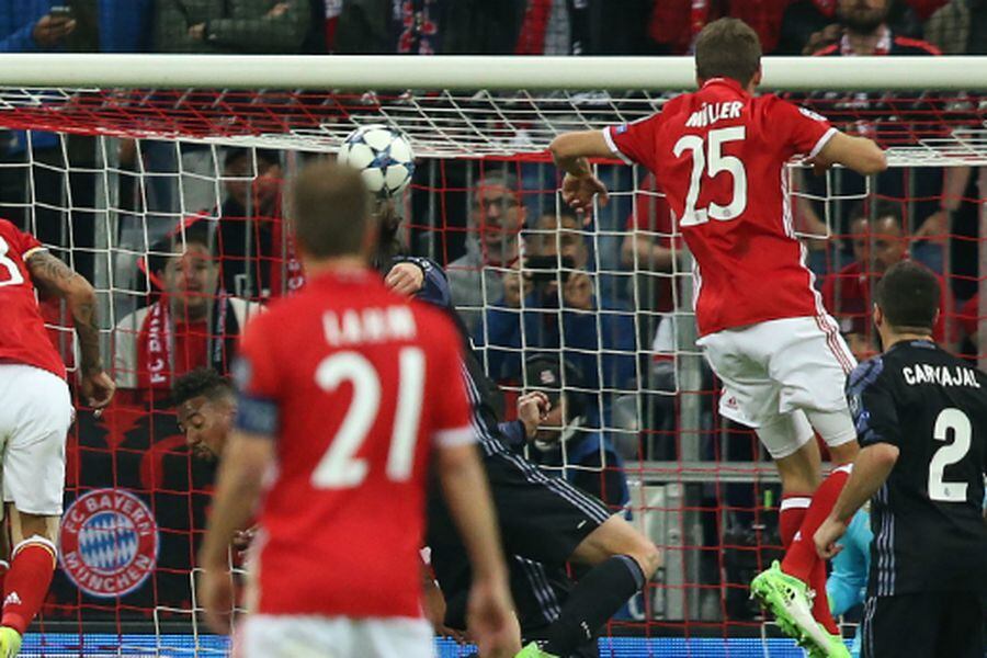 Mira el golazo de Arturo Vidal con el que Bayern Munich abrió el ...