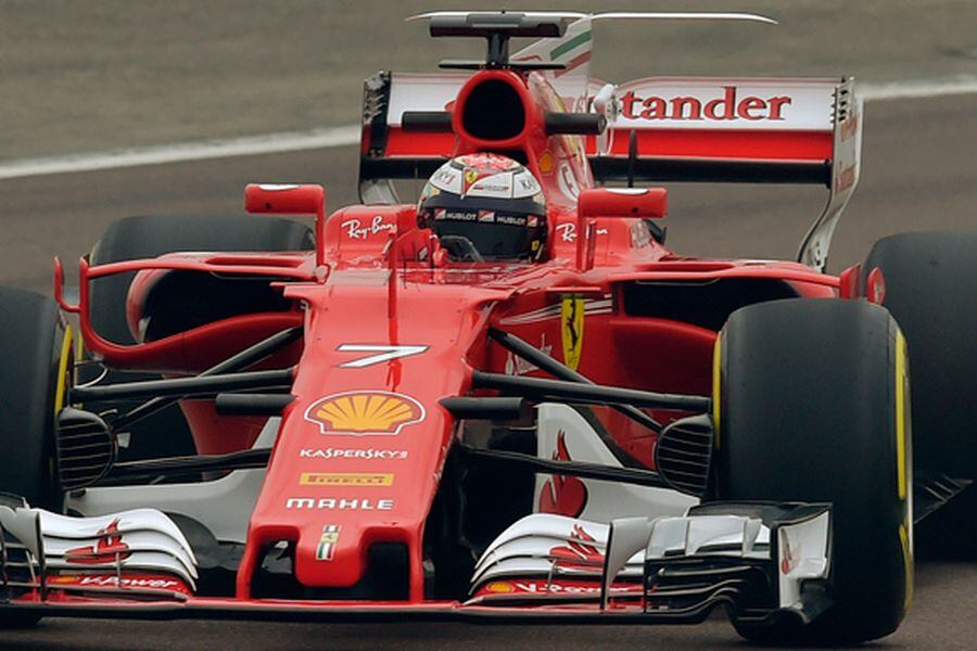 Ferrari presenta el SF 70 H - La Tercera
