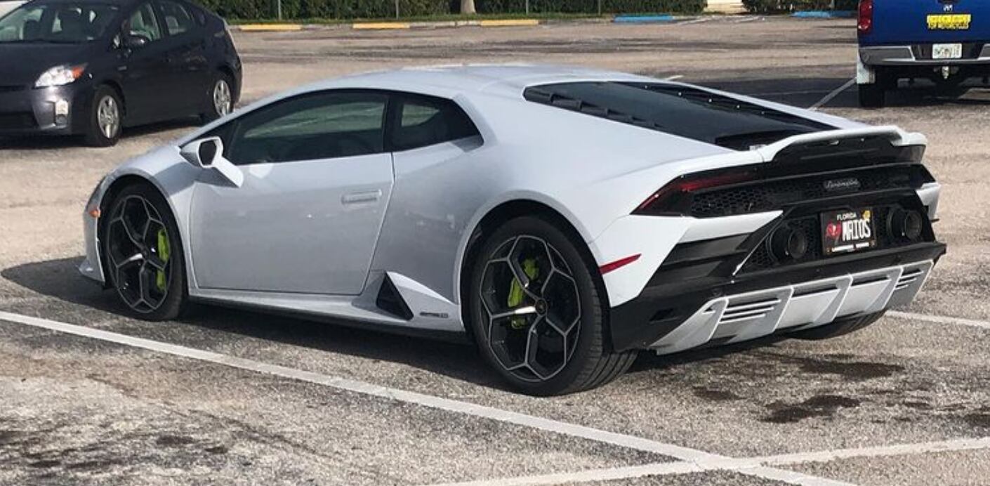 Los autos que tiene Marcelo Chino Ríos - La Tercera