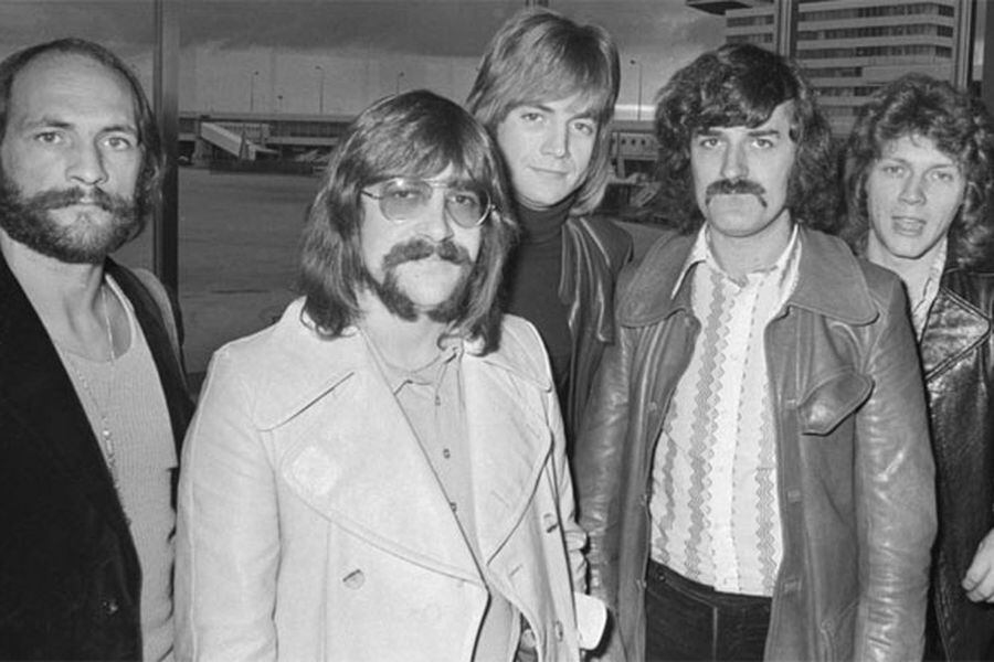 Ray Thomas, cantante de The Moody Blues, muere a los 76 años - La Tercera