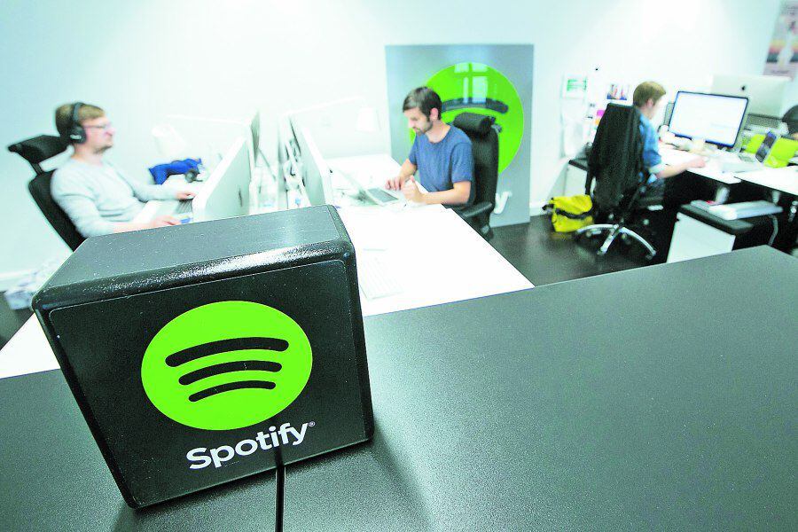 Spotify anuncia que fabricará sus primeros productos físicos - La Tercera