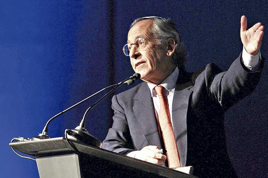 José Piñera por régimen militar: "Miles de patriotas ayudaron al ...