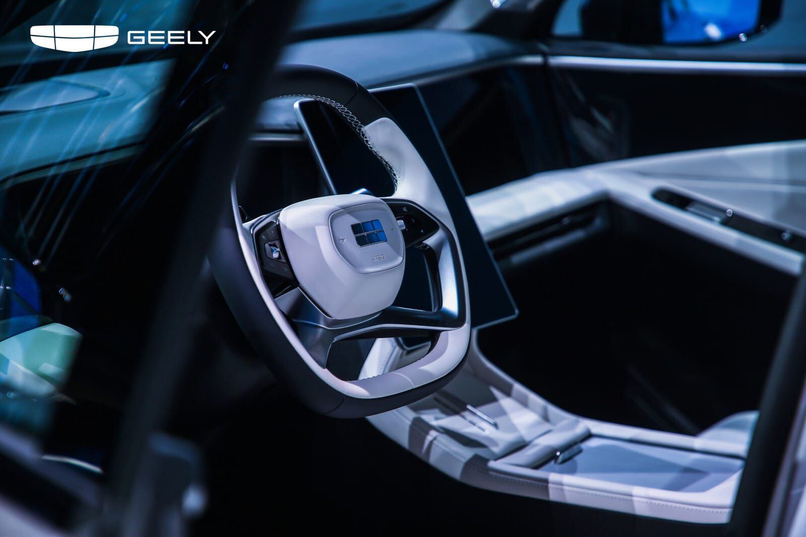 Salón de Shanghái: Geely crece en China y se proyecta en Chile - La Tercera