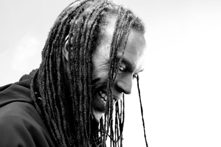 Ranking Roger, vocalista de The Beat, falleció a los 56 años - La Tercera