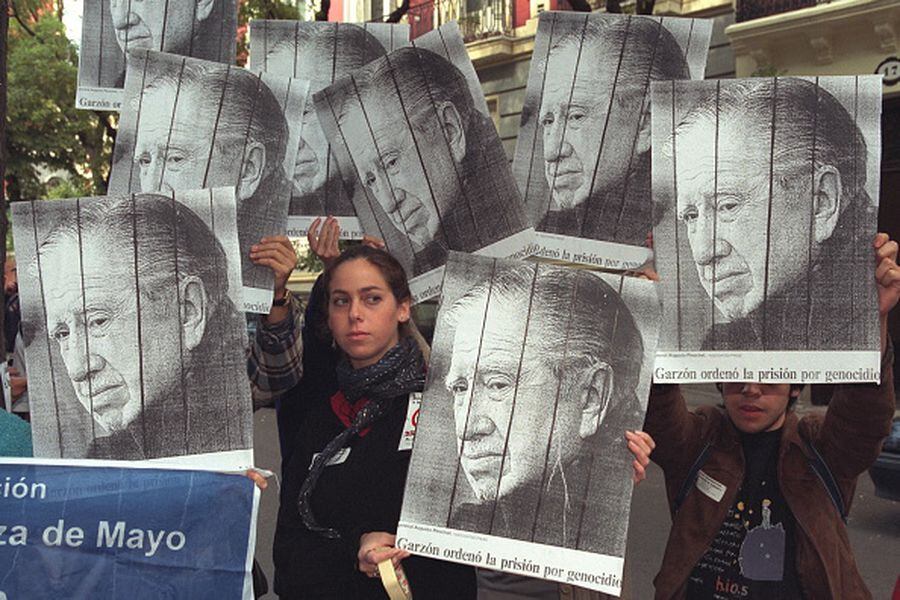 Fotos de esos días: Veinte años no es nada - La Tercera