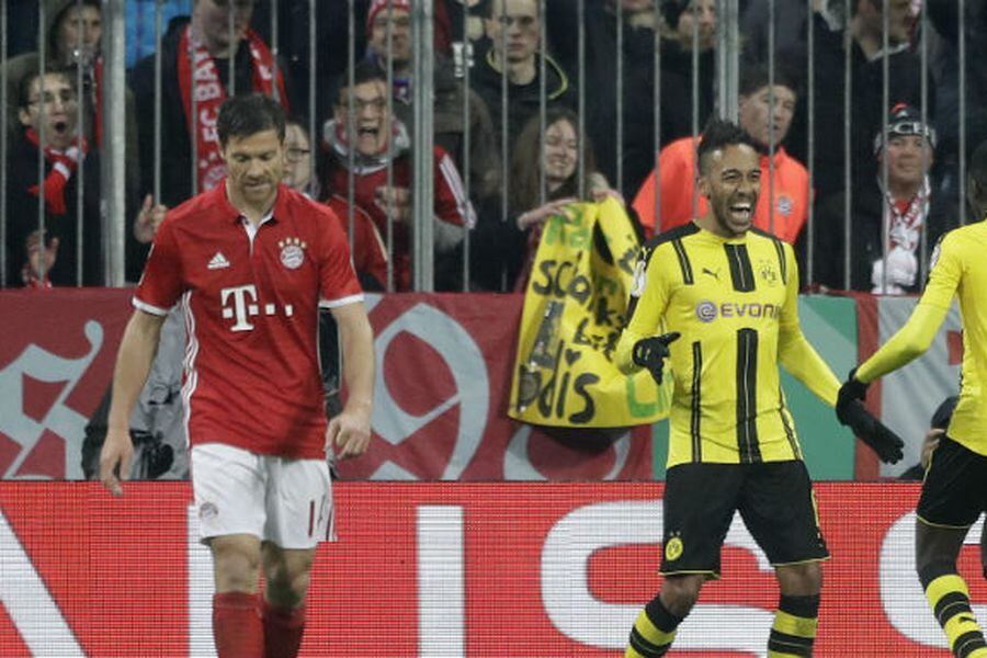 B. Dortmund deja en el camino al Bayern Munich de Vidal - La Tercera