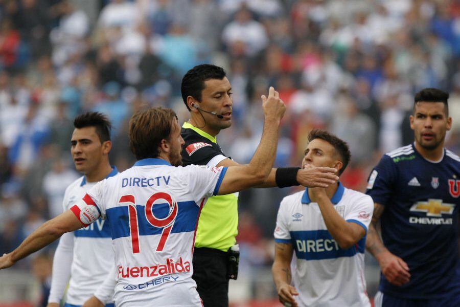 Tobar desata la ira cruzada - La Tercera