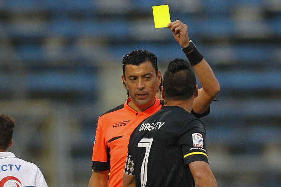 Roberto Tobar dirigirá el Superclásico - La Tercera