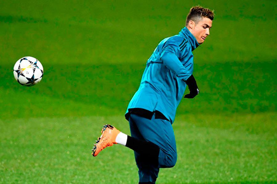 Sentarse a llorar o levantarse - La Tercera